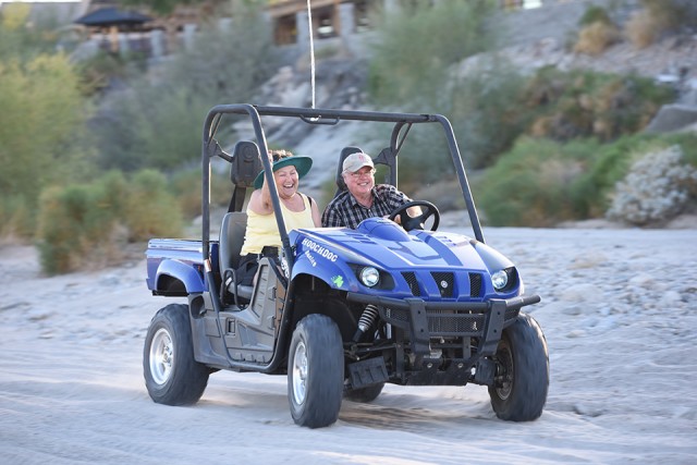 RV Park Yuma Arizona with golf course. For 55+ active seniors