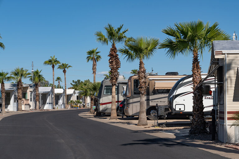 Surprise Arizona - RV Park & Resort for active seniors | Sunflower