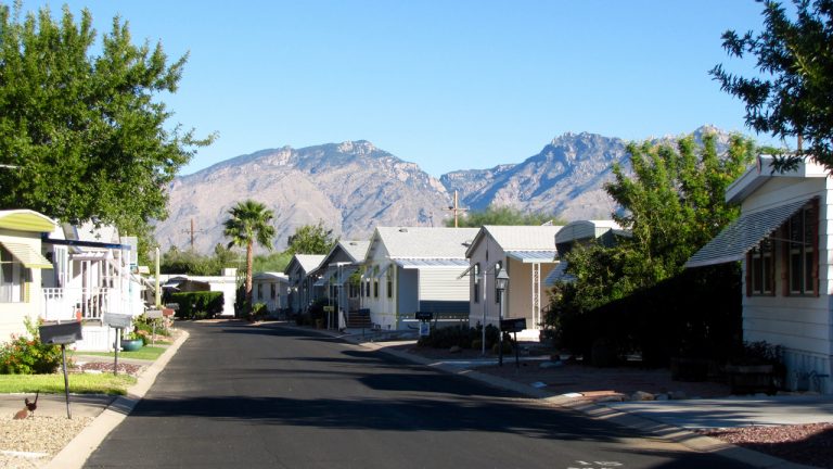 Tucson Arizona 55+ Community for Retirement. Active Seniors